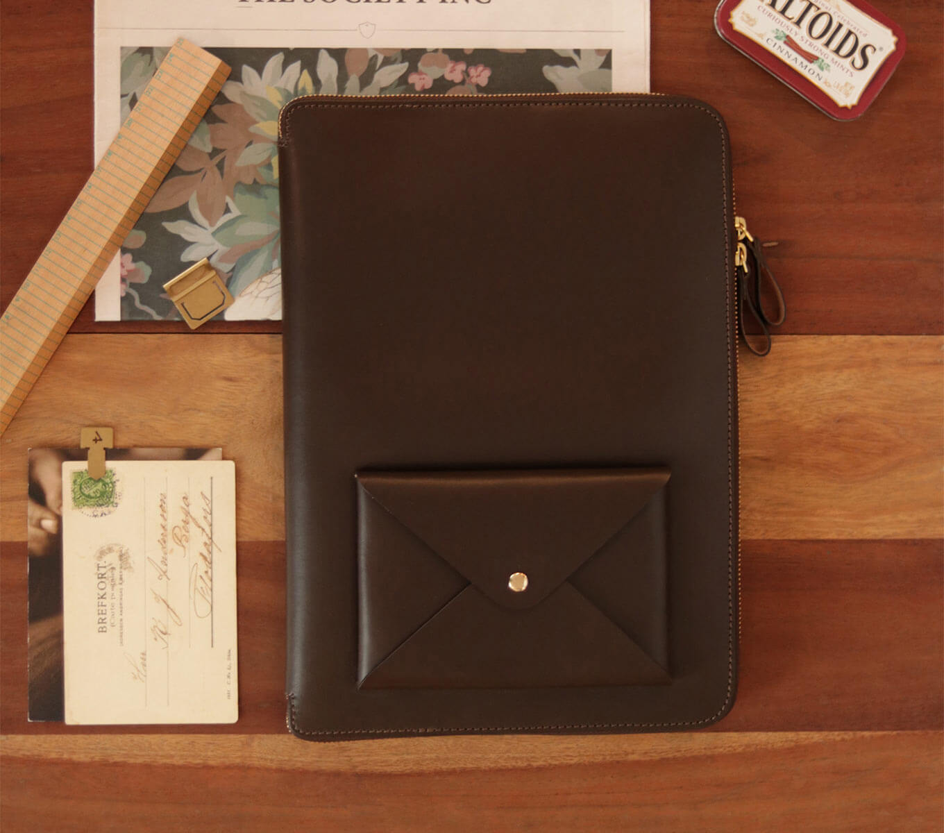Harness Ledger - Handcrafted Leather Organizer for Documents and ...