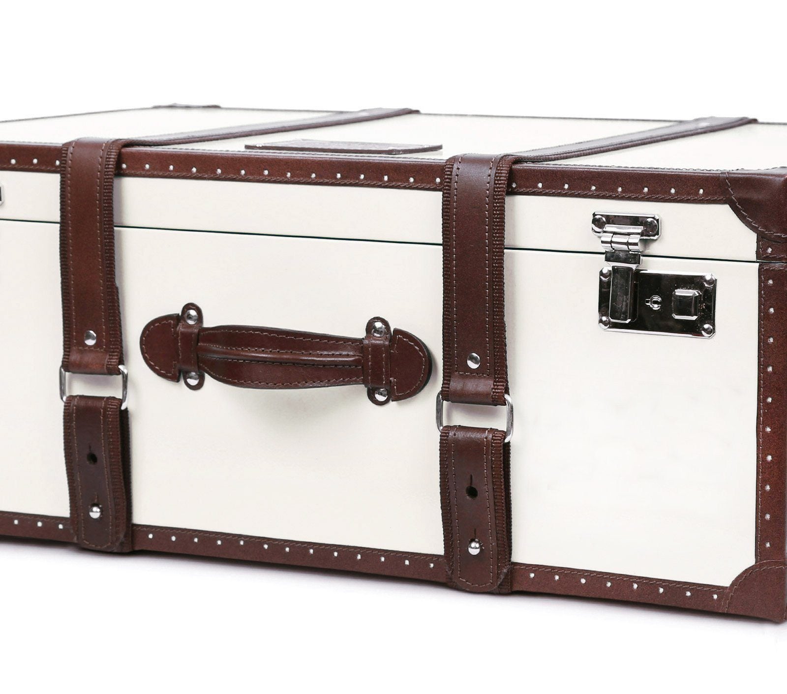 Buy Steamer Trunk | Big Storage Boxes UAE – NAPPA DORI
